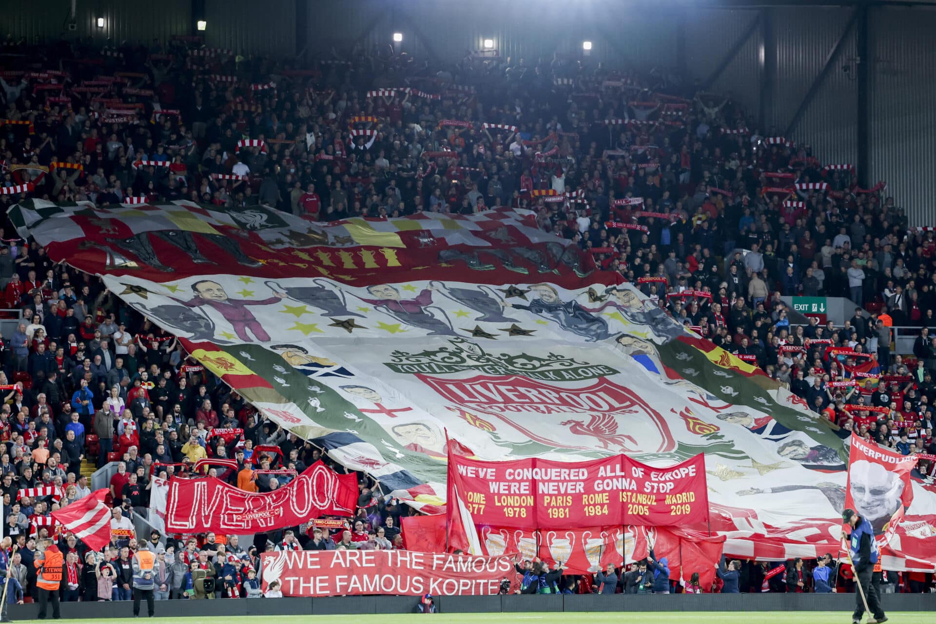 Download "You'll Never Walk Alone" Liverpool anthem